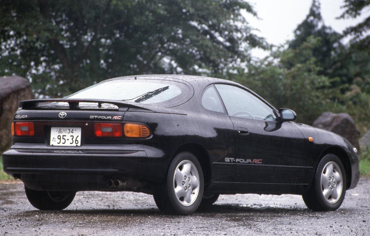 WRC制覇を見据えて限定販売！水冷インタークーラーに換装し、セリカ史上最強の235psを与えられた【GTmemories13 ST165 ...