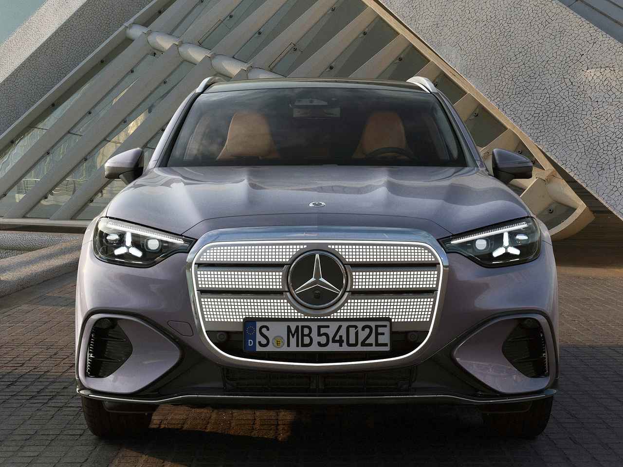 メルセデス・ベンツがEQテクノロジーを備えた新型GLCを発表。いよいよGLCもBEVに！？ (2/2) - Webモーターマガジン