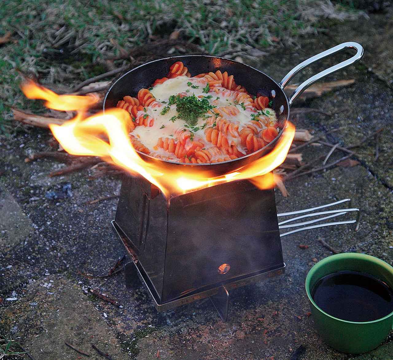 焚き火台は“コンパクト”がおすすめ！簡単設営＆調理もOK、小さくても実用的な10モデル (1/2) - SOTOBIRA