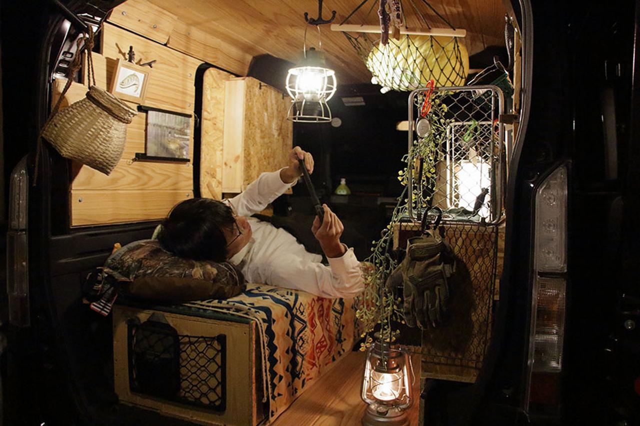 軽バンで車中泊するための快眠テクニック！ オーナー10人に聞いたコツと愛用グッズを伝授！ - SOTOBIRA