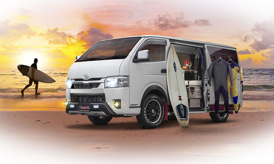 9人乗車で3人就寝、ハイエース標準ボディで8ナンバー最強説はホント？ 平日は“足”、休日はキャンピングカー！ - SOTOBIRA