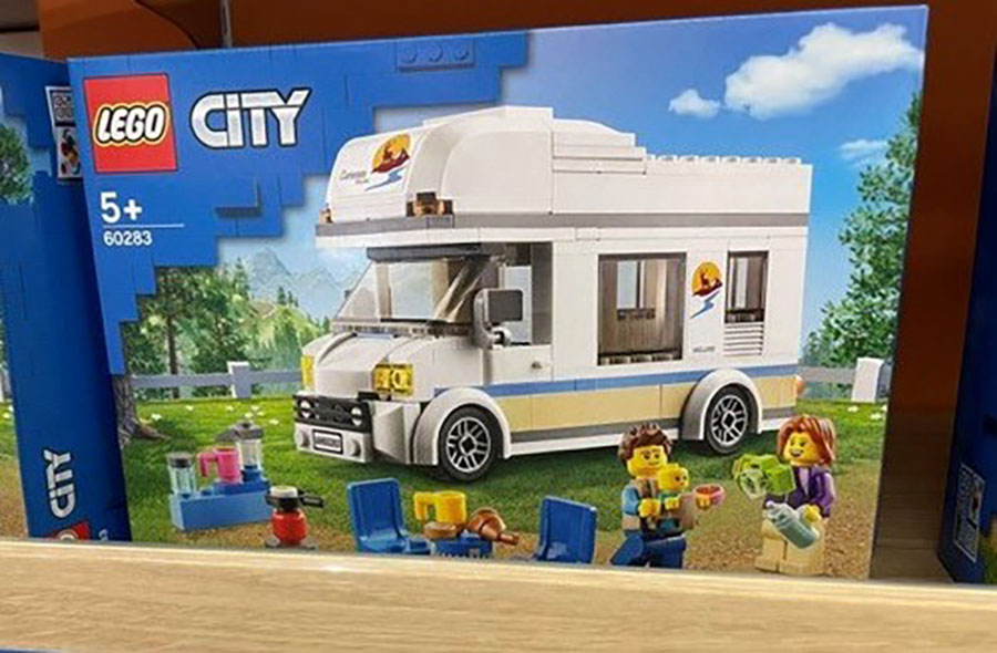 小さいキャンピングカーを集めちゃう？車中泊＆キャンピングカーのミニカーが楽しい！ - SOTOBIRA