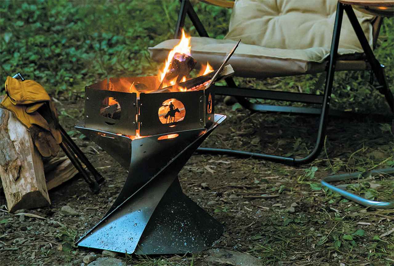 焚き火は「時間割」が超重要 最後の薪1本をくべるのはいつ？ スマートに焚き火を操るテクニック - SOTOBIRA