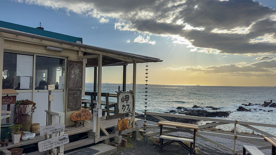 車中泊で千葉・房総半島を旅する①内房編 絶景＆パワースポットで海の魅力を再発見 - SOTOBIRA