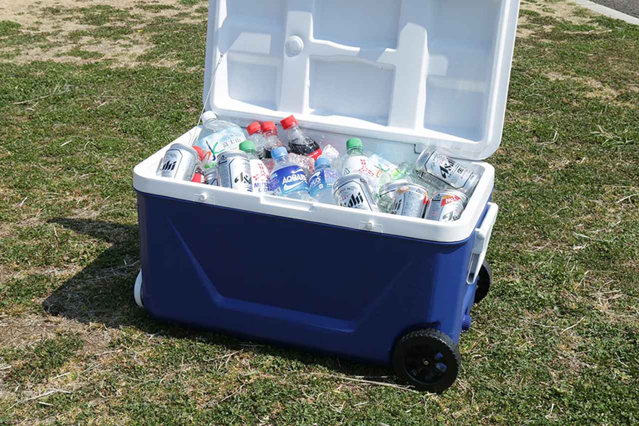 夏の車中泊で暑さを軽減するグッズ＆クルマおすすめ10選 最新～定番まで暑さ対策にこれが効く！ - SOTOBIRA