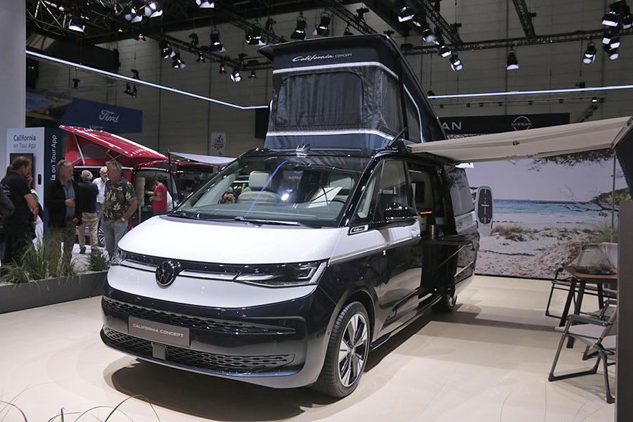 世界最大！ドイツのキャンピングカーショーへ行ってきた！「キャラバンサロン」で注目モデルをチェック！ (1/2) - SOTOBIRA