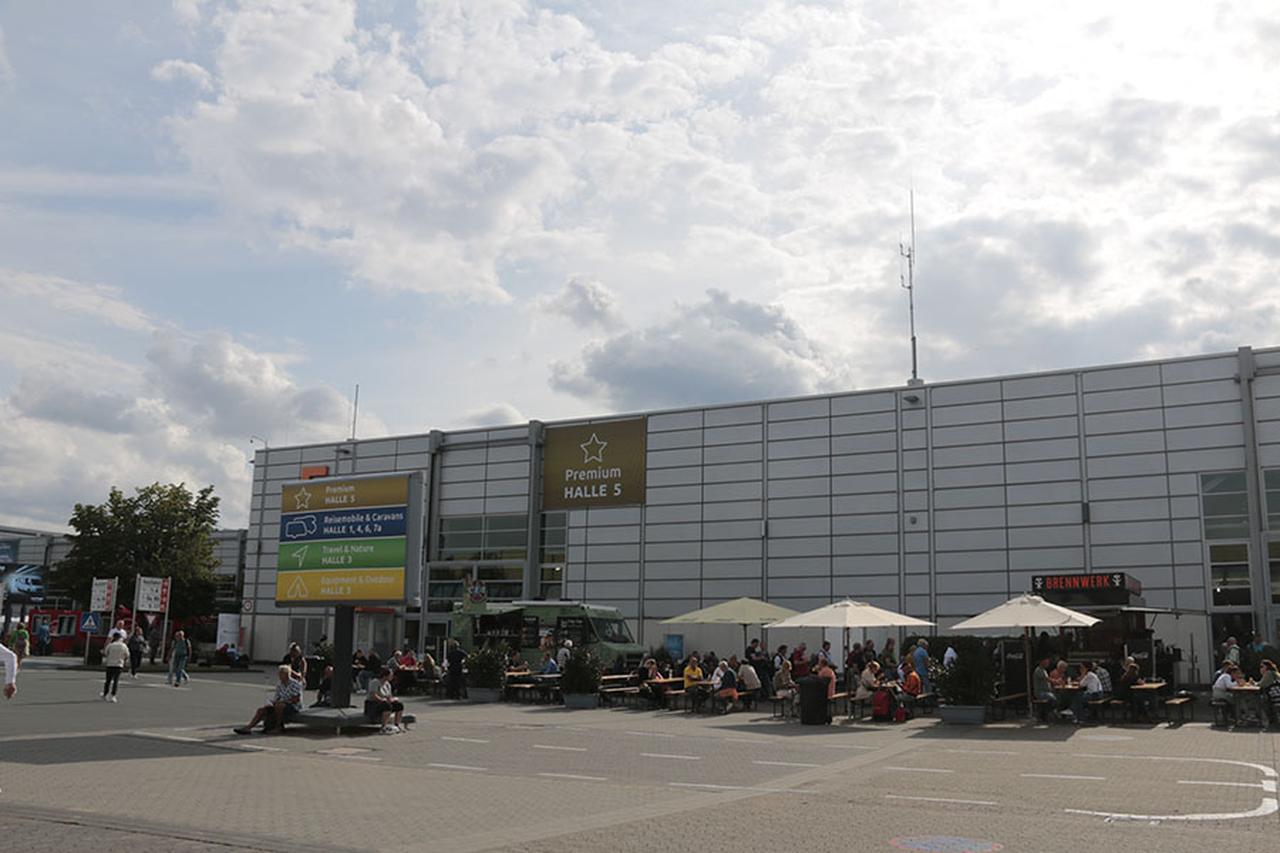 17番目の画像 - 【画像ギャラリー】世界最大のキャンピングカーショー「キャラバンサロン」レポート - SOTOBIRA