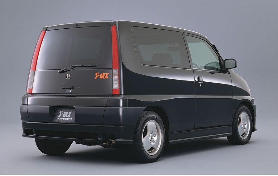 車中泊を彩った往年の名車たち②「ホンダ・S-MX」車内がダブルベッドになった恋愛仕様（1996年11月～2002年） - SOTOBIRA