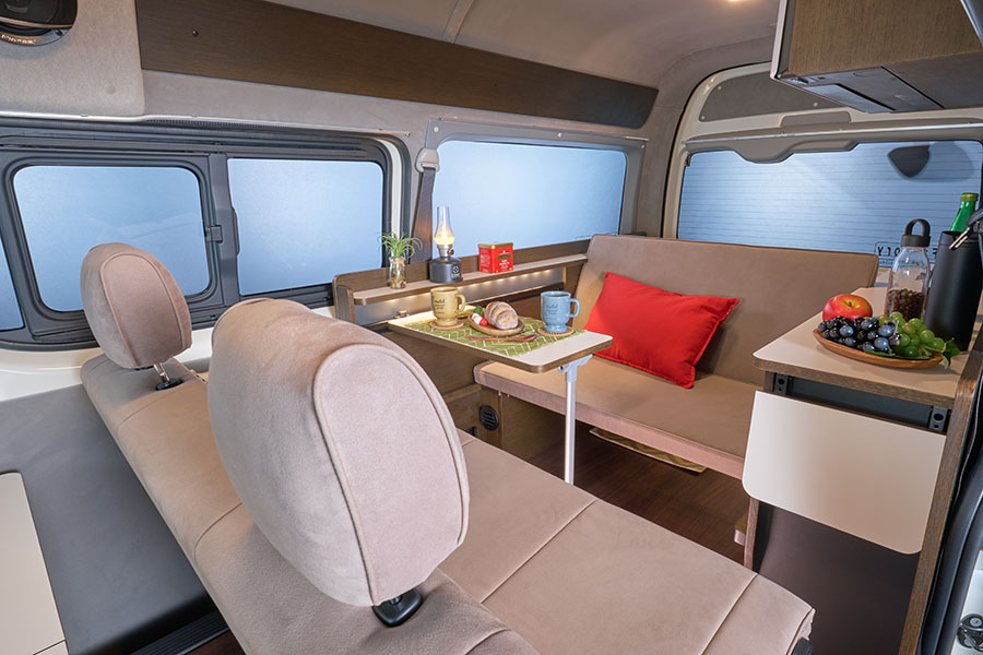 トイファクトリーの2024年注目キャンピングカー7選 バーデンの特別仕様も！ジャパンキャンピングカーショー2024 - SOTOBIRA