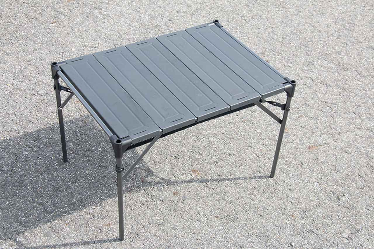 Amazon購入品で車中泊、ノーマルのシエンタが快適に！ Amazon推し車中泊女子が愛用品を公開 - SOTOBIRA