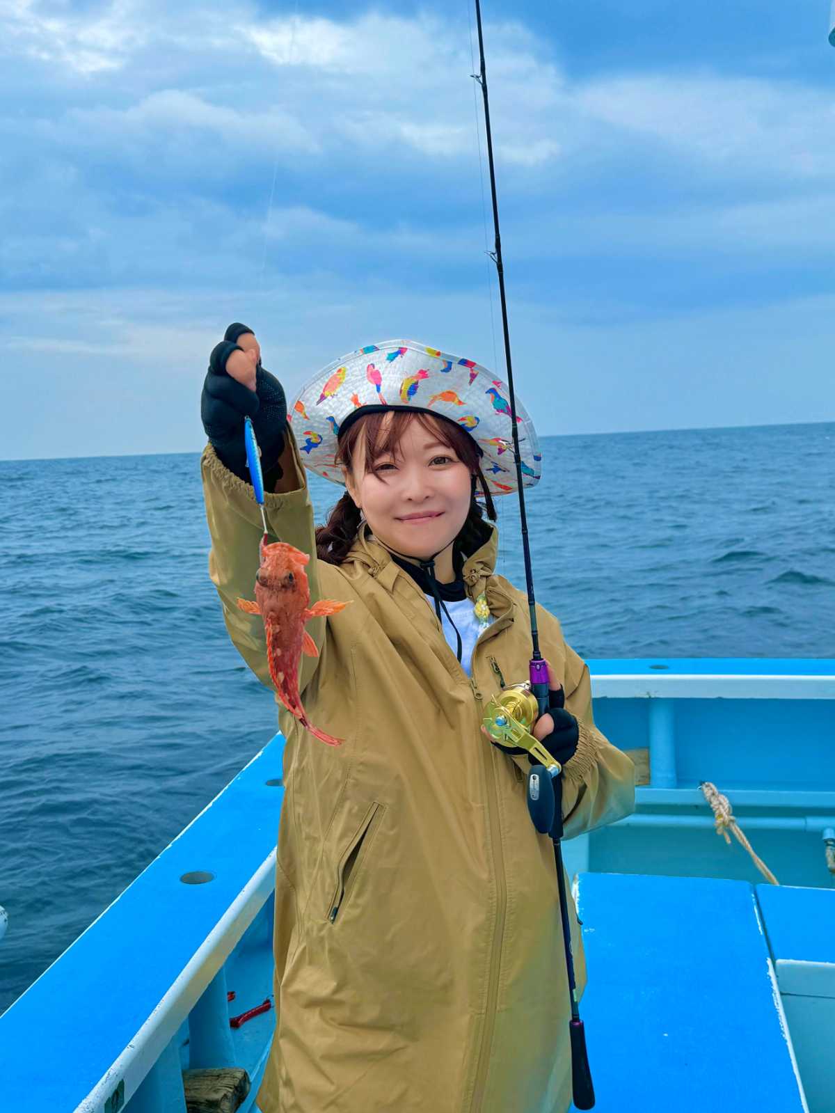 SLJ初挑戦＆軽キャンピングカーで釣った魚を調理！ さおりんごの「食べるまでが車中泊★」⑨ - SOTOBIRA