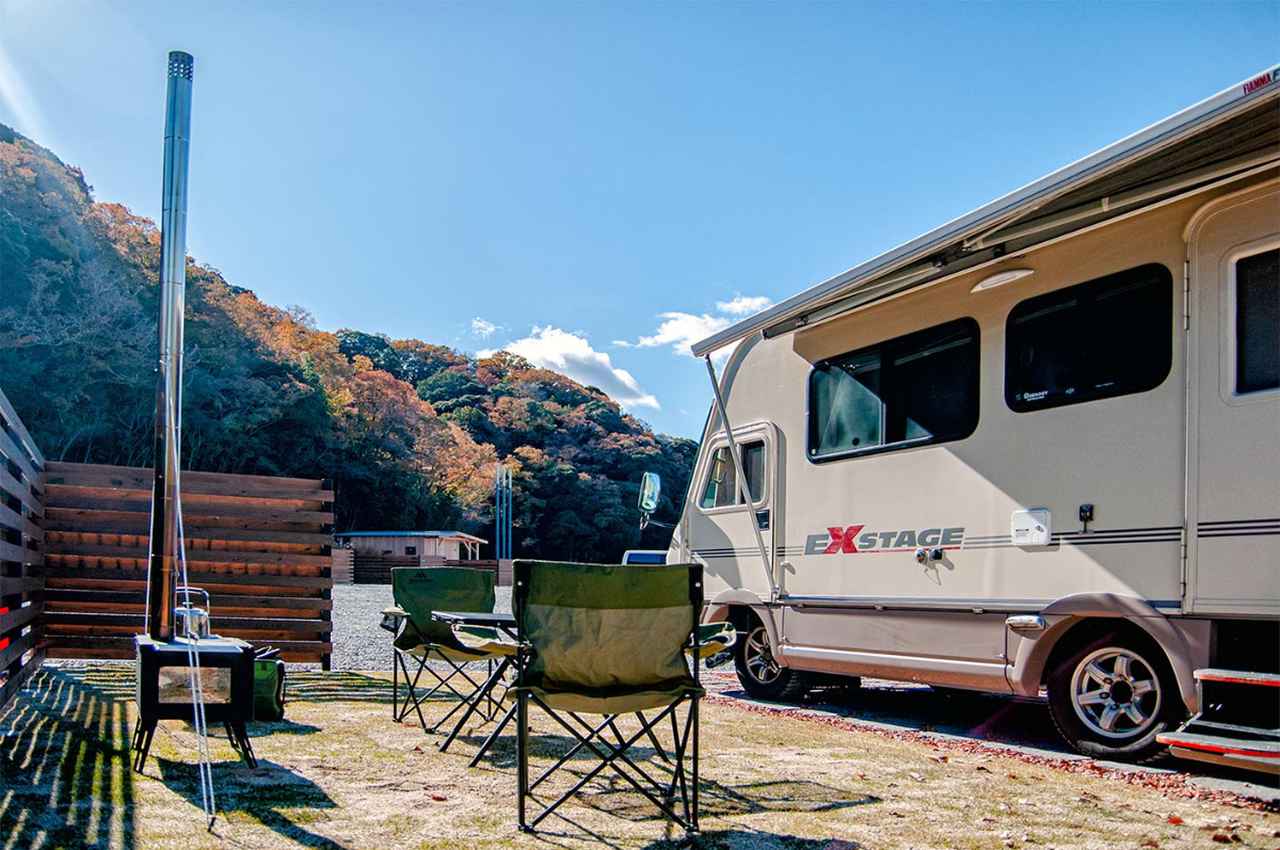全国の「大型RVパーク」5選！ 30台以上の車中泊利用が可能なRVパークをピックアップ！ - SOTOBIRA