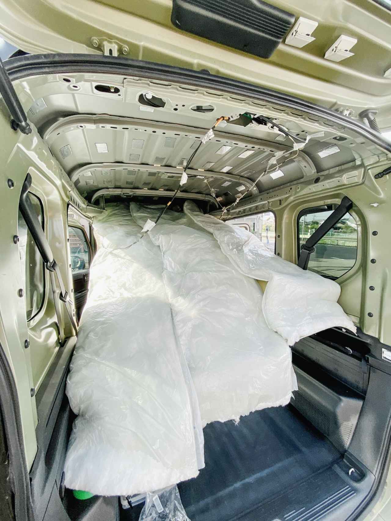 【車中泊DIY】年間300日過ごせるN-VANの作り方① DIY初心者必見の裏技公開！ - SOTOBIRA