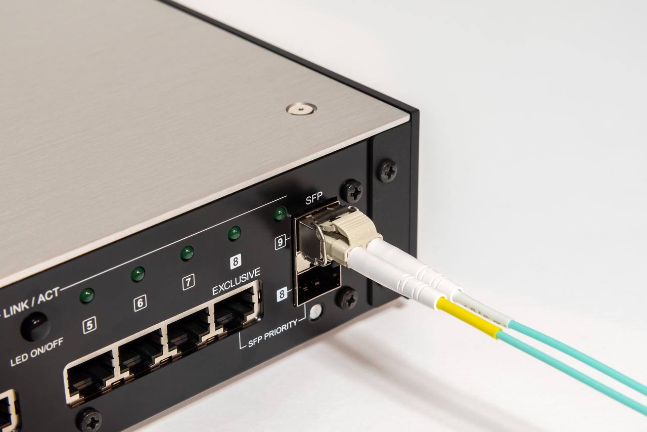 もう手放せない！高品位ファイルオーディオの必携アイテムDELAから新型ネットワークスイッチ「S100/2」登場 - Stereo Sound ONLINE