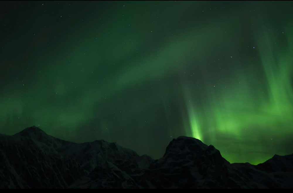 NHKが4月からBS4Kの番組内容を大幅に拡充。その一環として、「ワイルドライフ アラスカの光と風 －星野道夫 大竹英洋 時を超える旅－」を ...