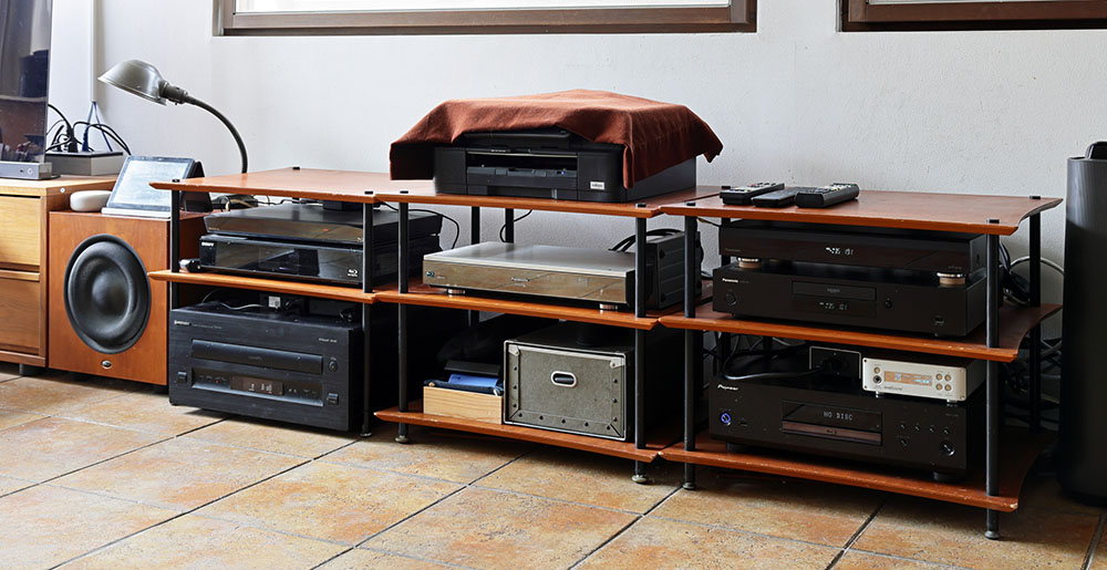 “DLA-V90Rをリビングシアターで使いこなせ！ 110インチ大画面に没入するための調整テクニックを公開” ビクター、D-ILA ...