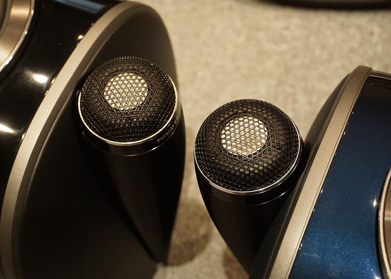 Bowers & Wilkins 800 Series Signatureに「801 D4 Signature」「805 D4 ...