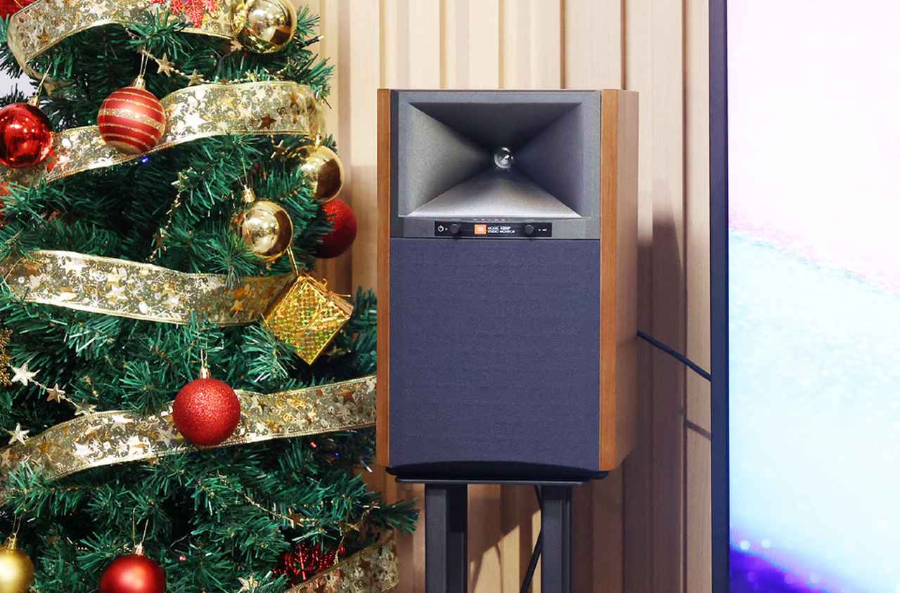 TVS REGZA、100インチレグザ「100Z970M」の発売を記念して、2回目の年末ライブ配信を実施 - Stereo Sound ONLINE