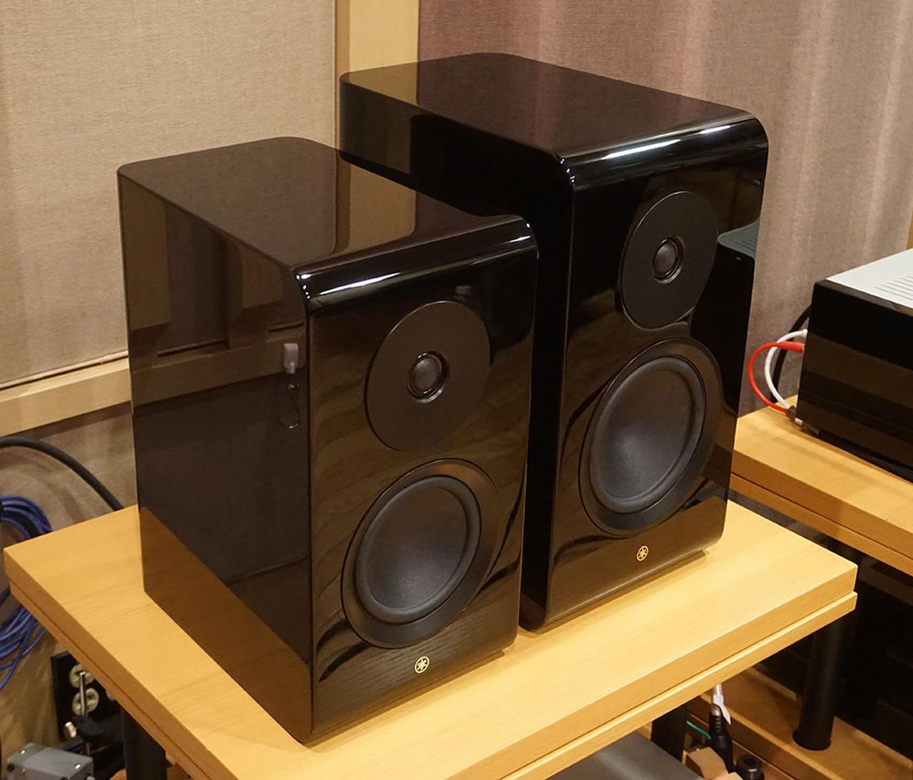 ヤマハから、それぞれの個性を持ったブックシェルフスピーカー「NS-600A」「NS-800A」がデビュー。音楽ジャンルやオーディオの聴き方によって選び分けたい、注目の兄弟モデル ...