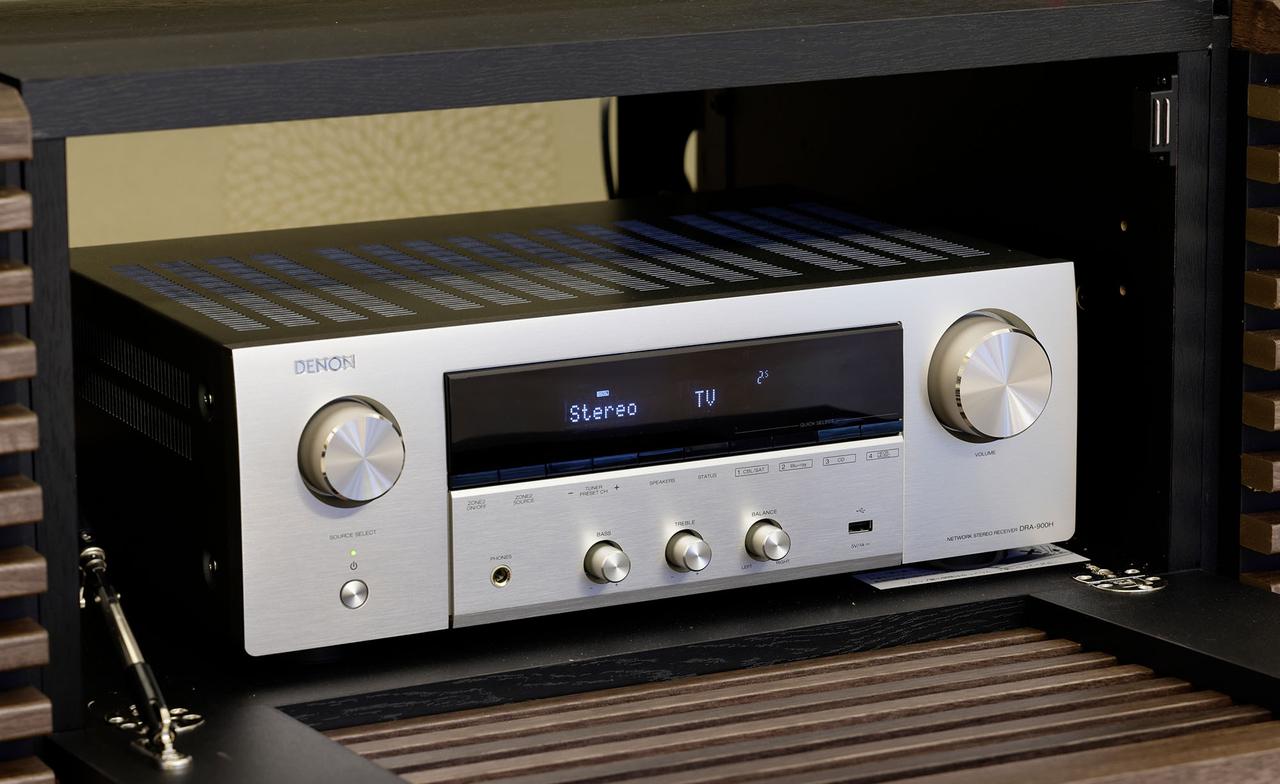 画質、迫力、楽しさ、すべてが桁違い！ リビングでレグザ「100Z970M」を味わい尽くす【第一回：搬入編】「わが家に100 V直視型がやってきた！ さてどうやってセットする ...