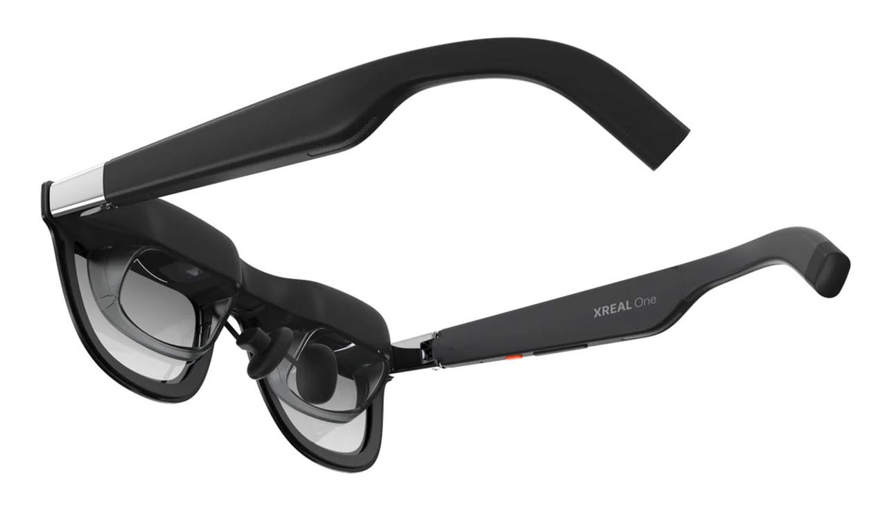 空間コンピューティングチップを搭載した最新ARグラス「XREAL One」の発売が2025年1月17日に決定。サウンドはBoseと共同チューニングを実施 - Stereo Sound ONLINE