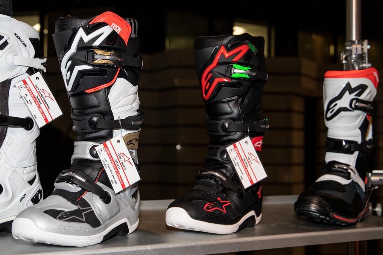 この夏、最高峰のMXブーツが進化するー TECH10 スーパーベンテッド - Off1.jp（オフワン・ドット・ジェイピー）