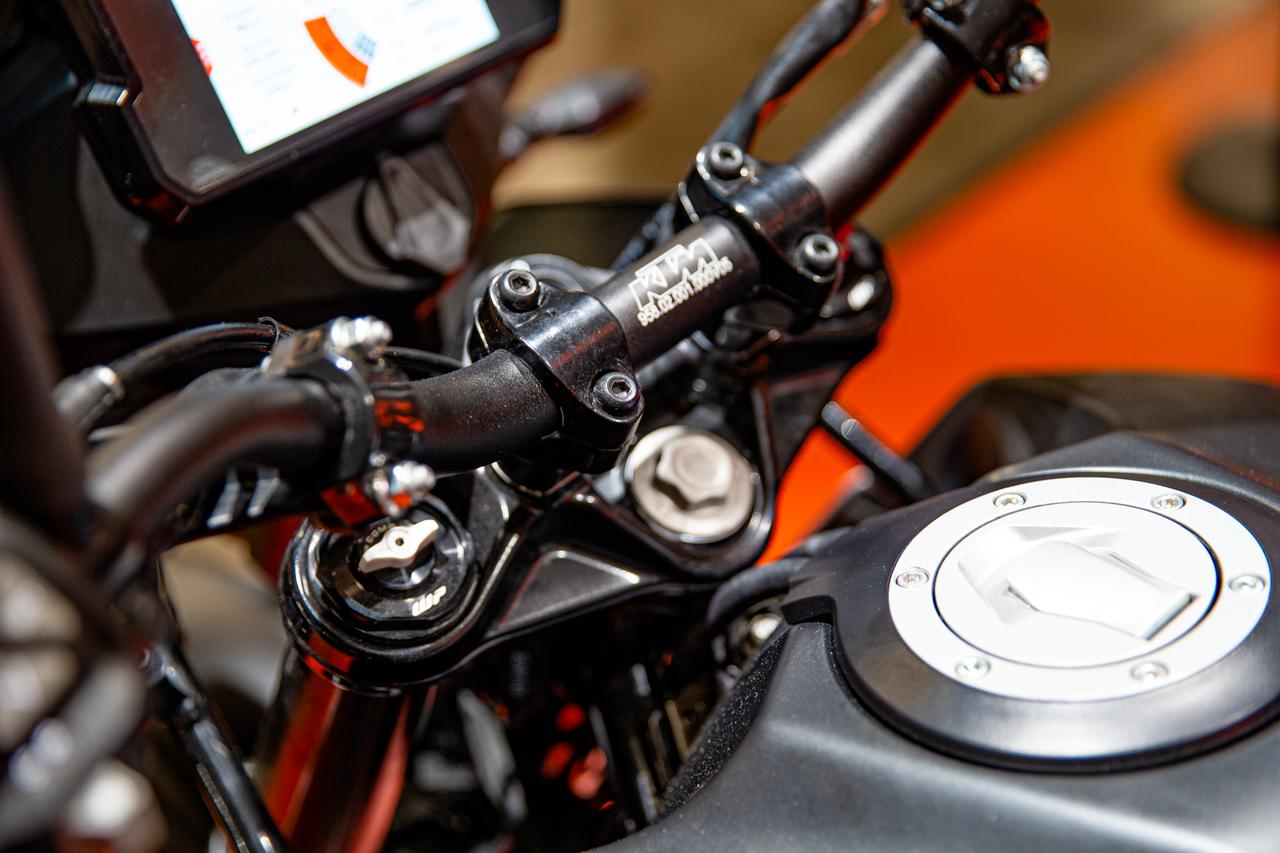 怒濤EICMA・ちょうどいいKTMアドベンチャー、390 ADVENTURE (1/3) - Off1.jp（オフワン・ドット・ジェイピー）