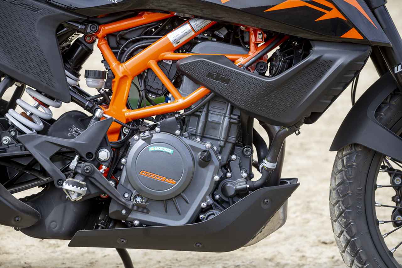 スポークホイール装備と選べるライディングモードで、オフロード適性が増した390 ADVENTURE SW - Off1.jp（オフワン・ドット・ジェイピー）