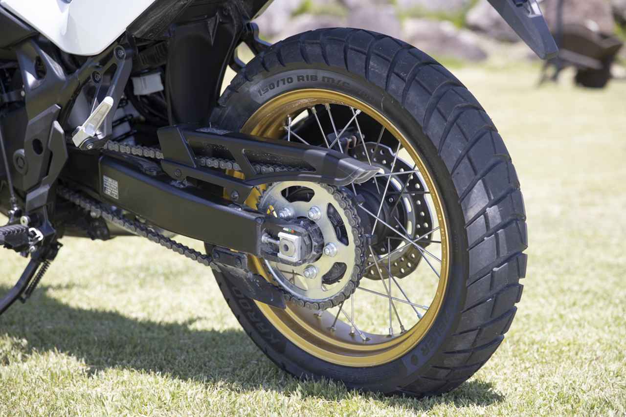 令和に蘇るデュアルパーパス、あらゆる道を快適に越えるXL750トランザルプ - Off1.jp（オフワン・ドット・ジェイピー）