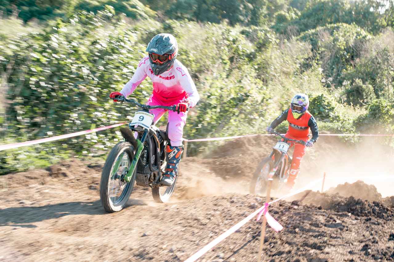 普及率ぐんぐん上昇中の電動バイクsur-ronだけのレースイベントに参加してみた - Off1.jp（オフワン・ドット・ジェイピー）