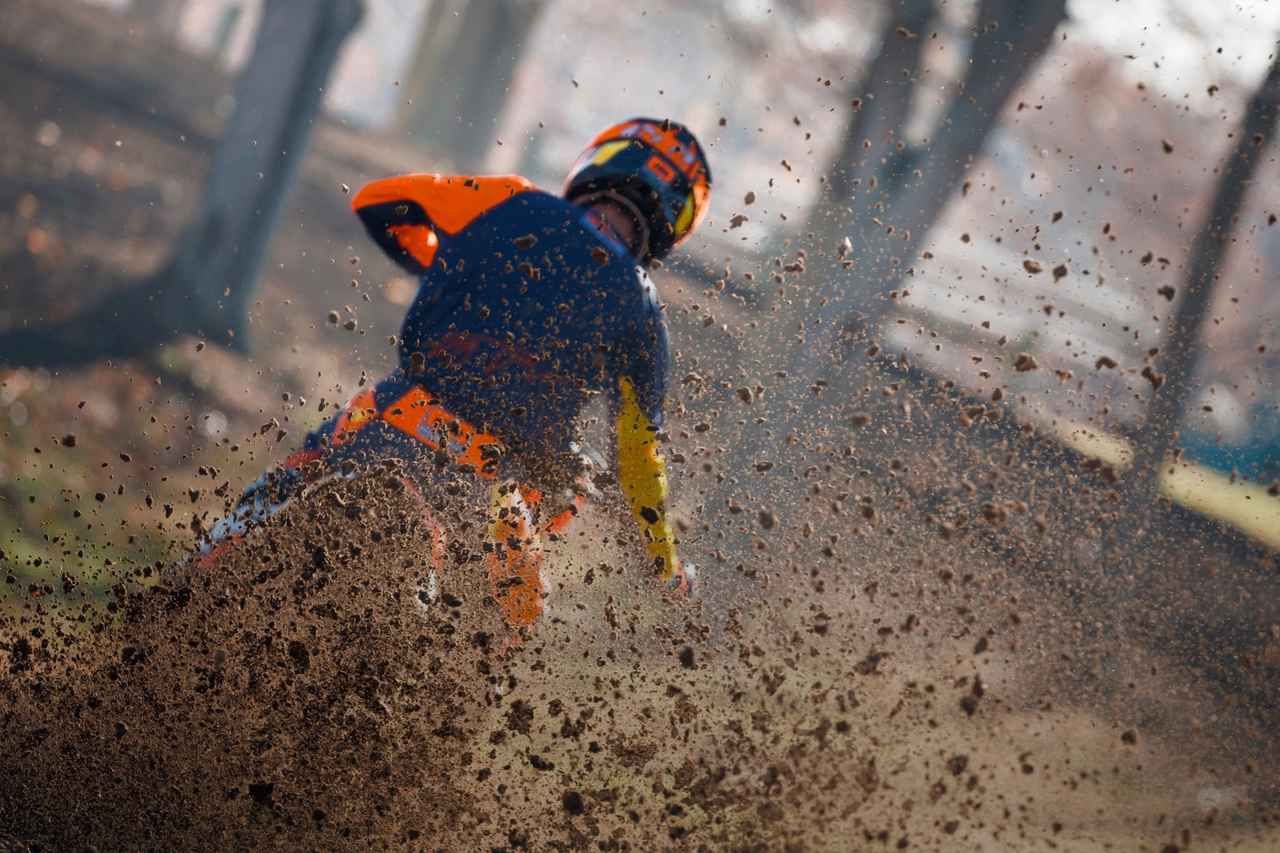 KTMが新型の発表を事前告知、復活の声はたからかに!? - Off1.jp（オフワン・ドット・ジェイピー）