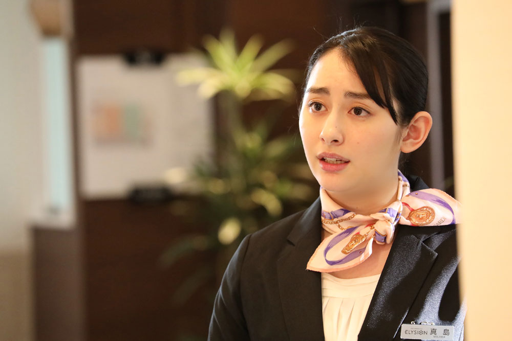 早見あかり、松井玲奈／男女の脳の違いを描いた映画「女の機嫌の直し方」で共演。「この作品を観て、すべてのカップルに幸せになってほしい ...