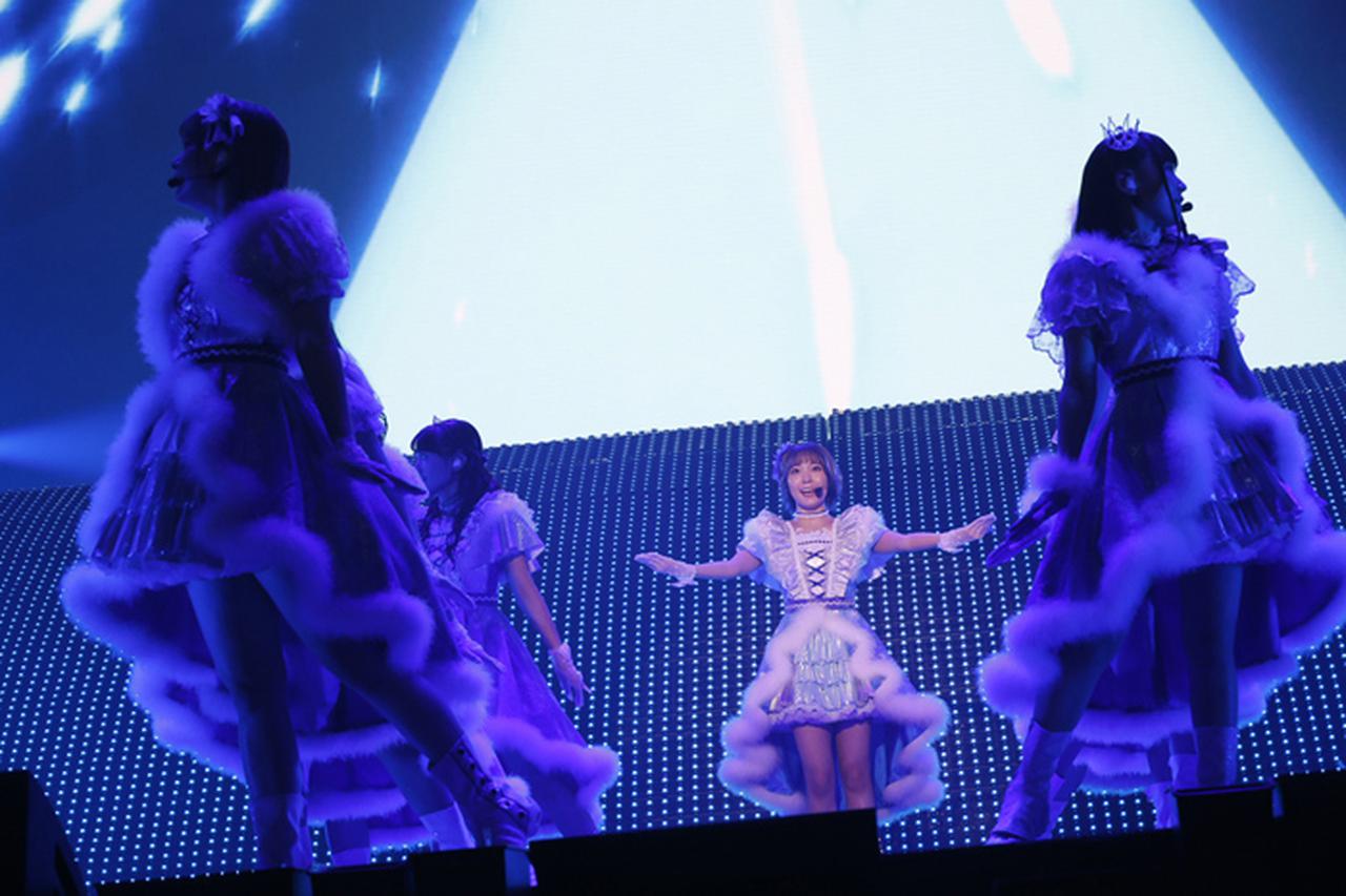 「Aqours」が2021年末に単独ライブを開催。2年半の想いを込めた熱量高いパフォーマンスで会場を一つに - Stereo Sound ONLINE
