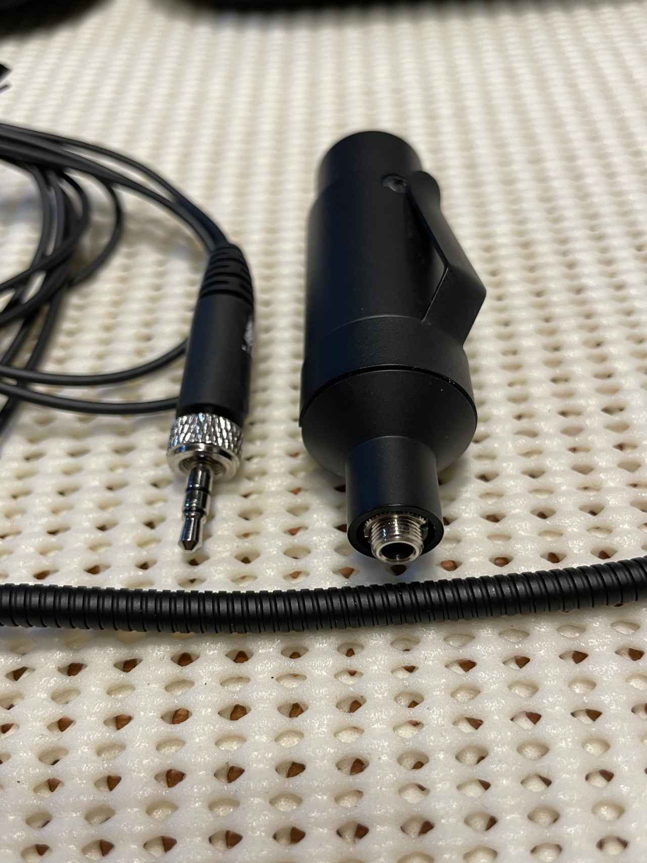 NEUMANN MCM（ミニチュア・クリップ・マイク）SR現場におけるピアノとストリングスへのアプローチを徹底分析【PROSOUND ...
