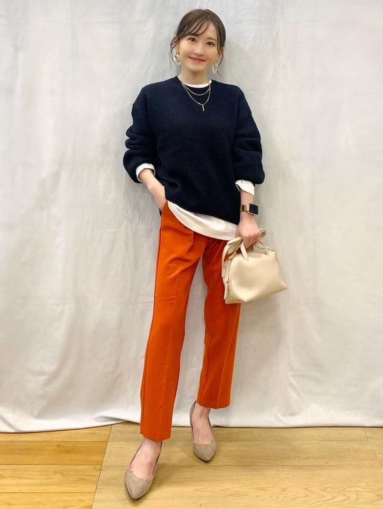 やっぱ「ネイビー」最高ッッ♡【GU】話題の新作！「紺色セーター」が奇跡の1000円台！ - 【ftn】