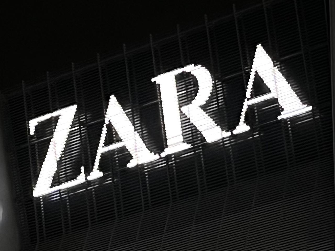 結局“この色”が安心かも！【ZARA】40・50代が持ちたい♡「ブラックバッグ」 (2/2) - 【ftn】