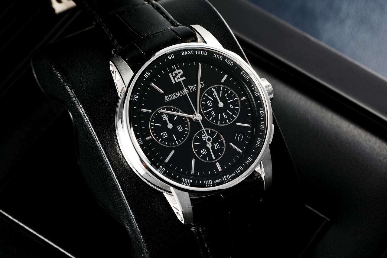 オーデマ・ピゲ CODE11.59 by AUDEMARS PIGUET「未来への挑戦」【今週の逸本 Vol.53】 - dino.network