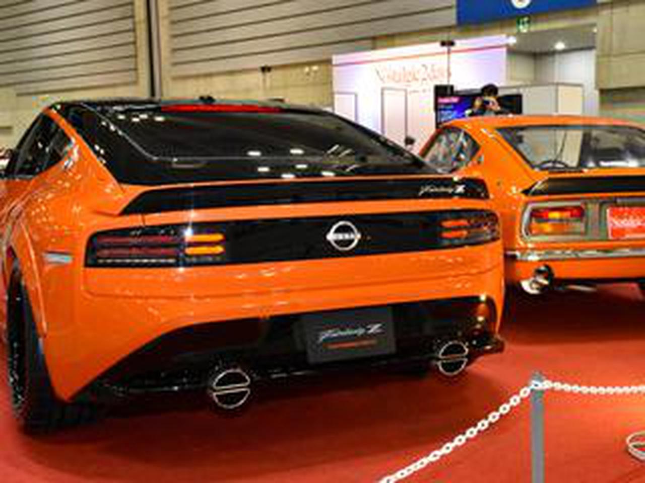 日産 新型フェアレディZのあの「オレンジZ」が、初代S30型のZ432Rとともに見参 - 株式会社モーターマガジン社