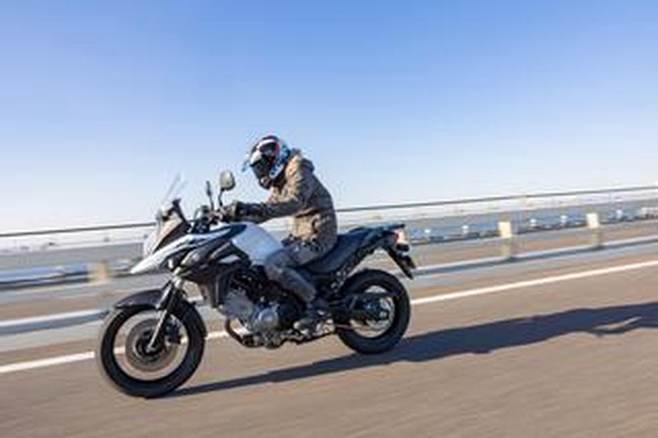 Vストローム650の『高速の快適さ』は650ccバイクの常識をぶっ壊しにきているとしか思えない......【スズキ V-STROM650 試乗インプレ・レビュー 高速道路編】 - 株式会社 ...