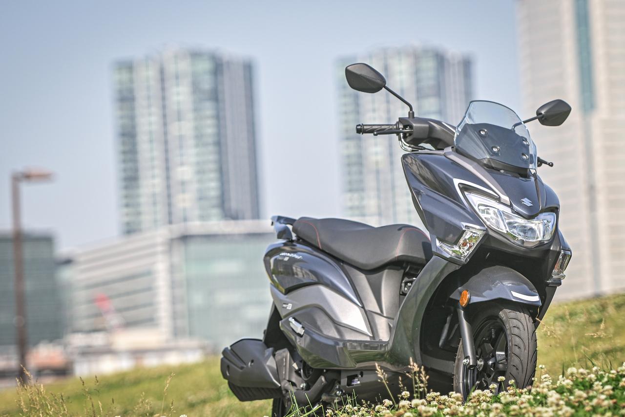 原付二種スクーターに求める機能が全部入り！『バーグマンストリート125EX』が125ccバイクを「ラグジュアリー」に変えた！【個人的スズキ最強説 ／ SUZUKI BURGMAN STREET ...