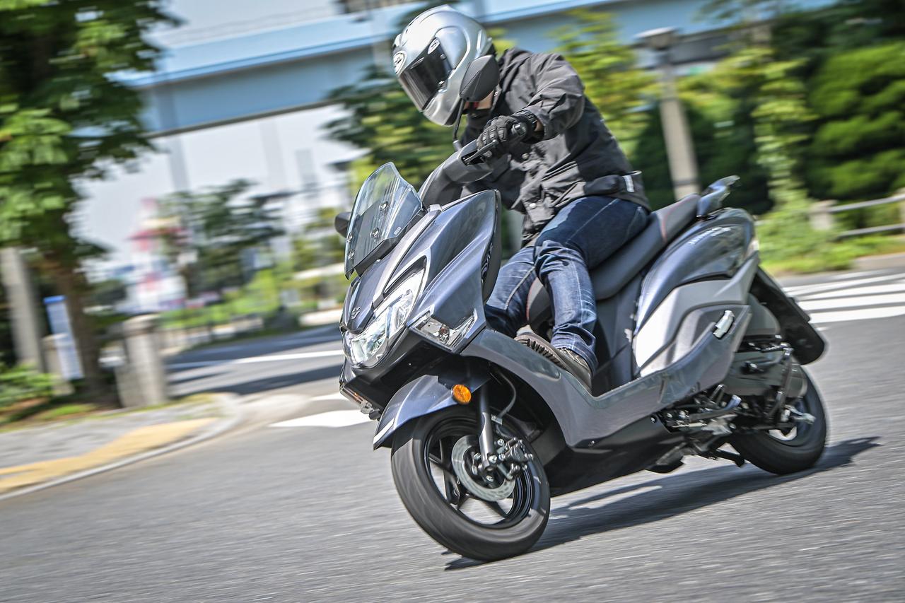 125ccスクーター『バーグマンストリート125EX』は走りも装備もビッグスクーター並み!? 使い勝手パーフェクトの原付二種バイクだ！【個人的スズキ最強説 ／ SUZUKI BURGMAN ...