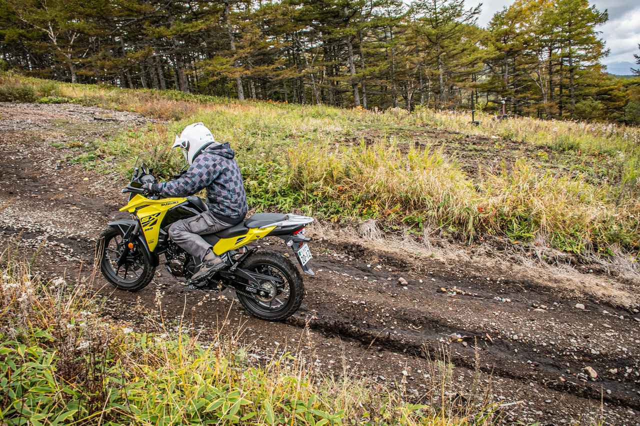 Vストローム250SXはどこまでオフロードを楽しめる？ 250ccバイクで林道チャレンジしたい初心者にはおすすめです！【SUZUKI V-STROM250SX 試乗インプレ・レビュー④ ダート ...