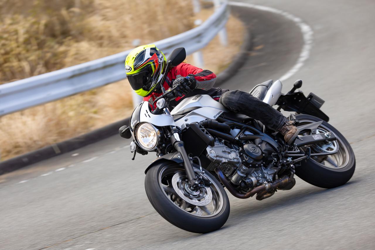 これもひとつの最適解！ 『SV650X』の魅力は“少しの不自由”の先にある！【20代バイクインプレ修行中／③まとめ編】 - スズキのバイク！- 新車情報や最新ニュースをお届けします