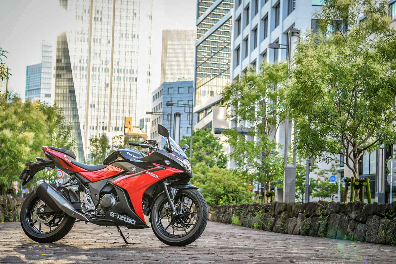 カスタムじゃできない『GSX250R』のLEDヘッドライト化に感動……2024モデルは歴代で最高の完成度だ！【SUZUKI GSX250R インプレ・レビュー① 回顧編】 - スズキのバイク ...