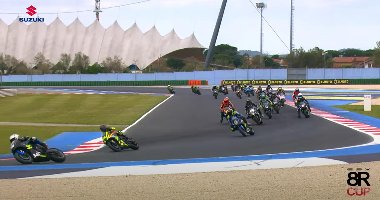 【動画】これが全部『GSX-8R』だとっ!? イタリアで開催されているワンメイクレース「GSX-8Rカップ」がかなり楽しそう!? 【スズキのバイク！の耳寄りニュース】 - スズキのバイク ...