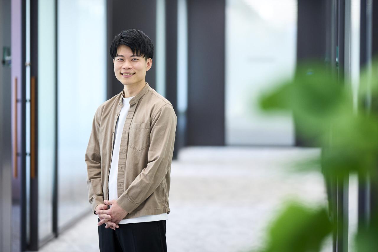 CO-URIBAで広がる買い物の世界。SEの領域を超え、日立だからできる挑戦を - Digital Highlights:デジタル:日立