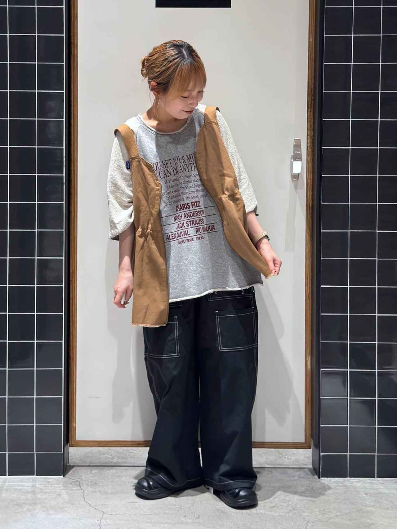 「あの人オシャレ」と思われそう！【niko and …】1枚でサマ見え！「こなれベスト」 - COORDiSNAP