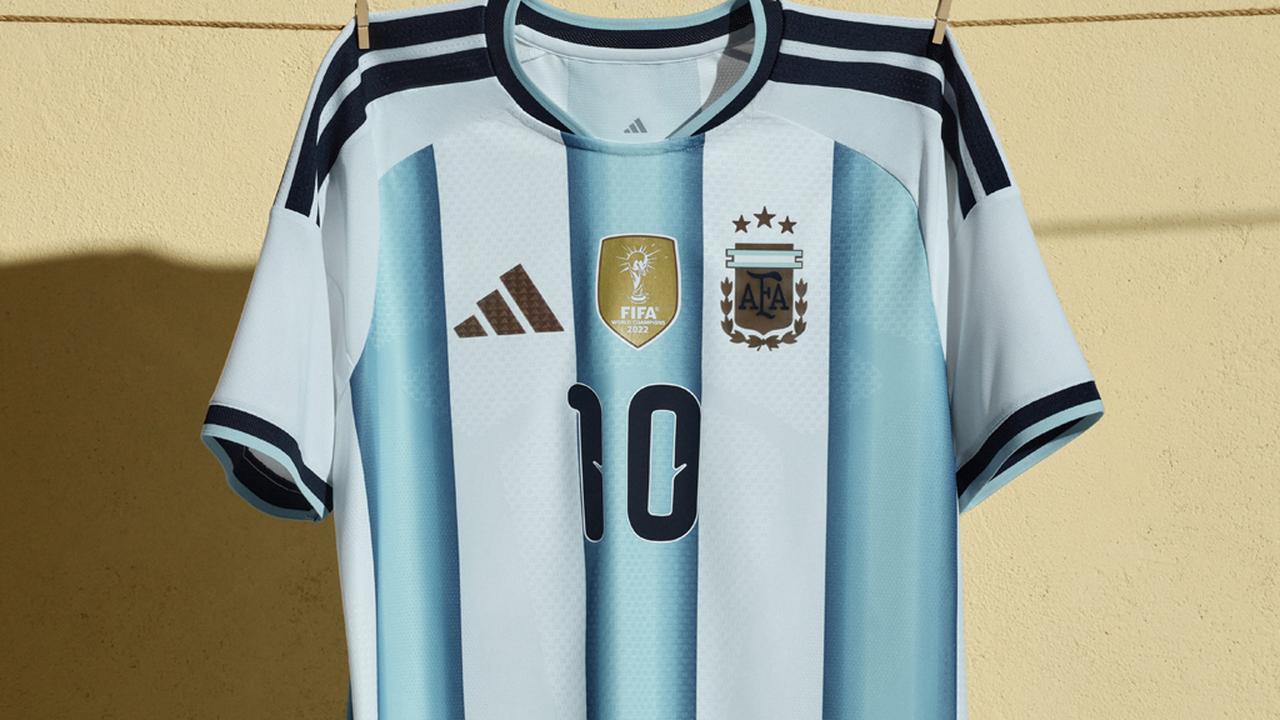 アルゼンチン代表、2026W杯ユニフォームを発表！青は3つの「伝説」をミックス - Qoly-Sports＆the Style